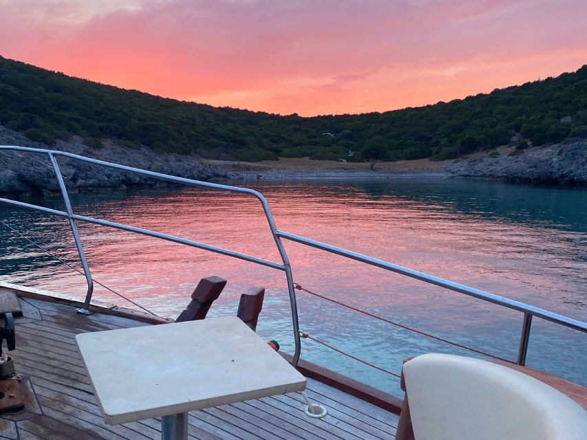 Bodrum: Bodrum Private Sunset Boat Tour - The Sum Up