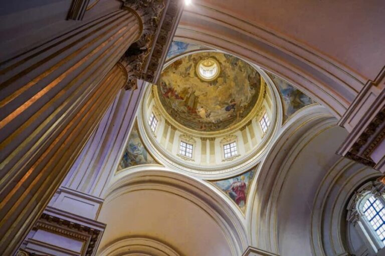 Bologna: Guided tour of the Basilica and Porticoes of San Luca - The Basilica of San Luca: A Closer Look