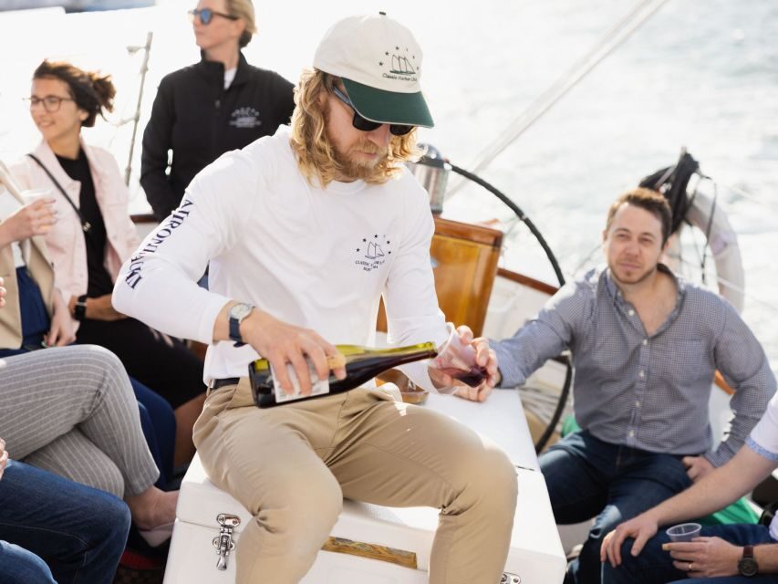 Boston: Downtown Harbor Sailing Cruise - A Thorough Look at the Boston Harbor Sailing Cruise