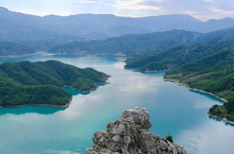 Bovilla Lake & Mount Gamti: Half-Day Hiking Trip from Tirana - What Makes This Tour Stand Out