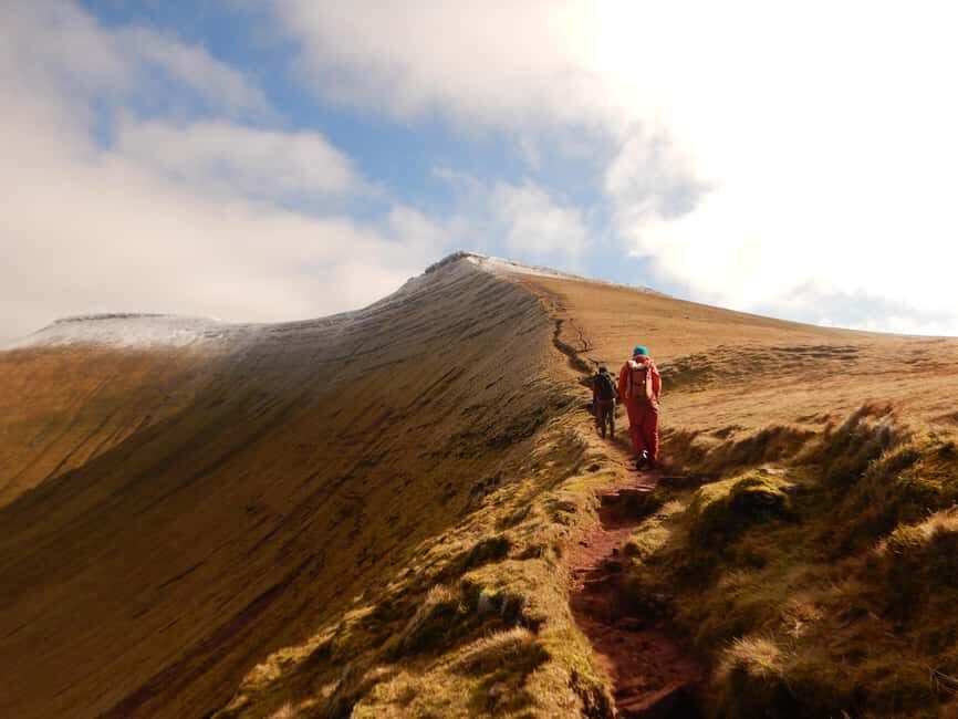 Brecon Beacons: Guided Mountain Walk - Benefits of Having a Qualified Mountain Leader