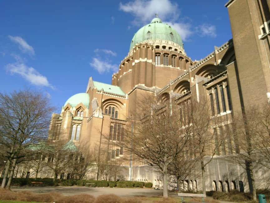 Brussels: Halle Gate Ticket & City Audio Tour - The Climb and the View
