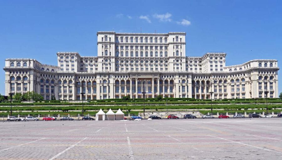 Bucharest: Village Museum, Ceauescu Mansion & Parliament - Exploring the Itinerary: What You’ll Experience