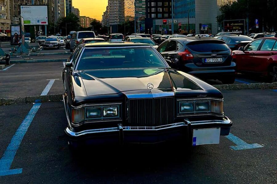 Bucharest: Vintage Car Tour with Lunch and Spa Experience - The Photo Session and Landmark Highlights