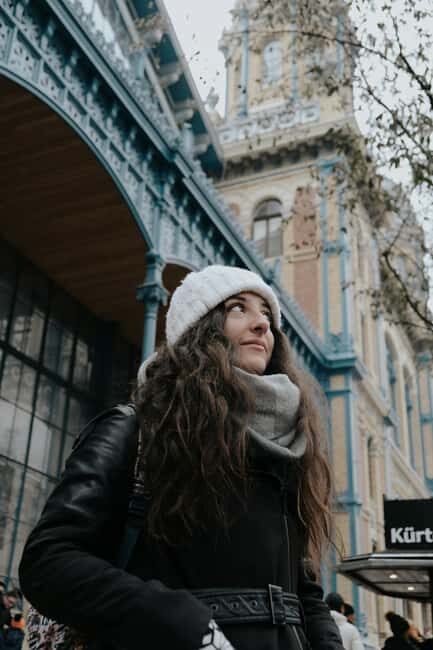 Budapest: Gellért Hill & Chain Bridge Private Photo Walk - Who Will Enjoy This Experience?