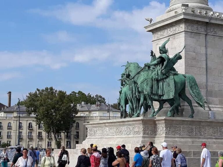 Budapest: Heroes' Square and City Park Tour with Folk Music - What’s Included and What’s Not