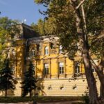 Budapest: Old Buda Walking Tour & Folk Music Performance - A Deep Dive into the Old Buda Walking Tour