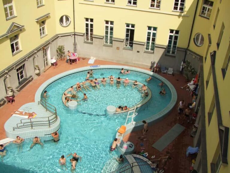 Budapest Super Saver: Spa, Basilica Tour, and Danube Cruise - The Spa Experience: Lukács Thermal Spa