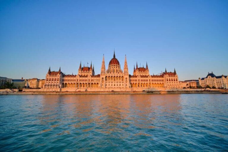 Budapest: Taste of Europe Sightseeing Night Cruise - Is It Worth the Price?