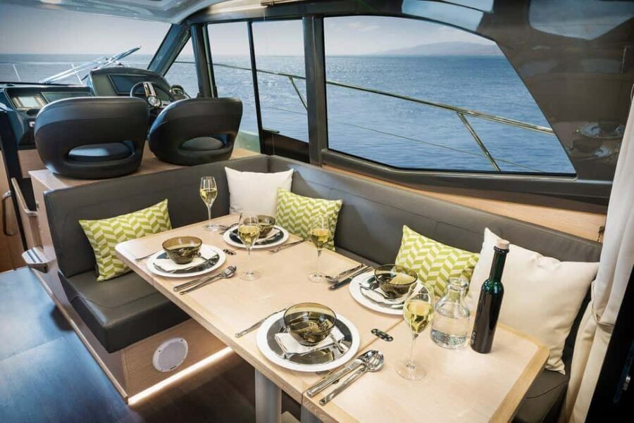 Cádiz: Bay of Cádiz Luxury Motor Boat Cruise - Who Will Love This Experience?