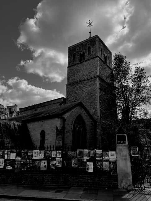 Cambridge: Alumni-led Ghost Tour - The Sum Up