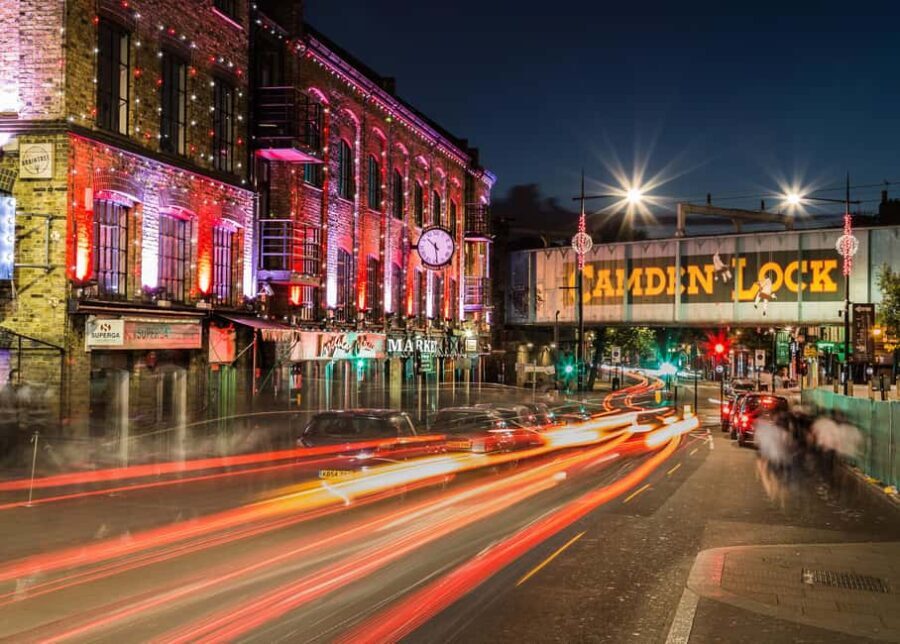 Camdens Yuletide Private Tour: Lights, Markets & Magic - Who Will Love This Tour?