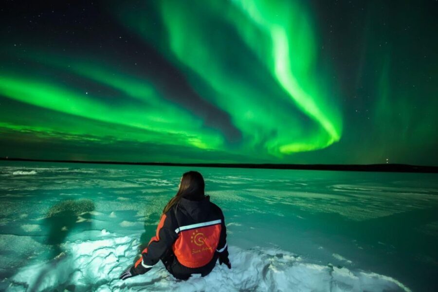 Chasing Aurora with Photographer - Small Group - The Experience: From the Arctic to Your Camera