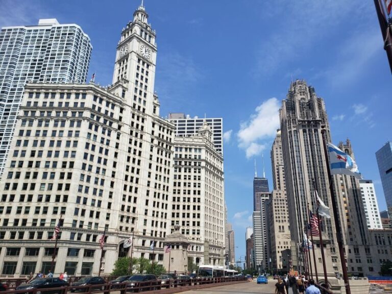 Chicago: Must See Chicago 90 minute Walking Tour - A Deep Dive into the Experience