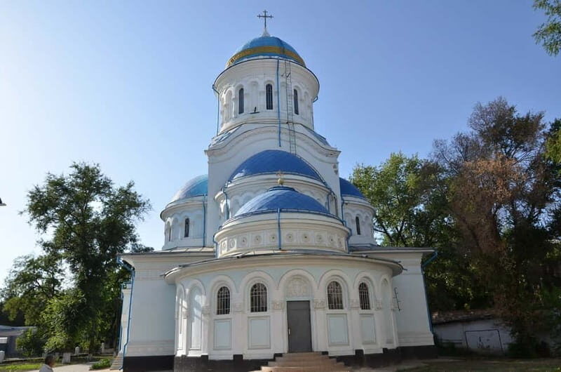 Chisinau: City Highlights Private Walking Tour - Who Should Consider This Tour?