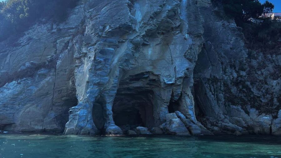 Cilento: sunset boat tour with aperitif from Agropoli - Detailed Breakdown of the Itinerary