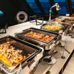 City Cruises Chicago: Lake Michigan Lunch or Dinner Cruise - Dining Experience: A Feast with a View