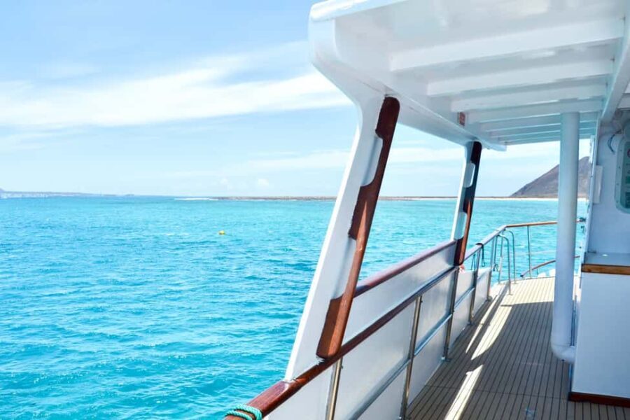 Corralejo: Snorkeling on Lobos Island & Return Ferry Ticket - Practical Tips for Making the Most of Your Trip