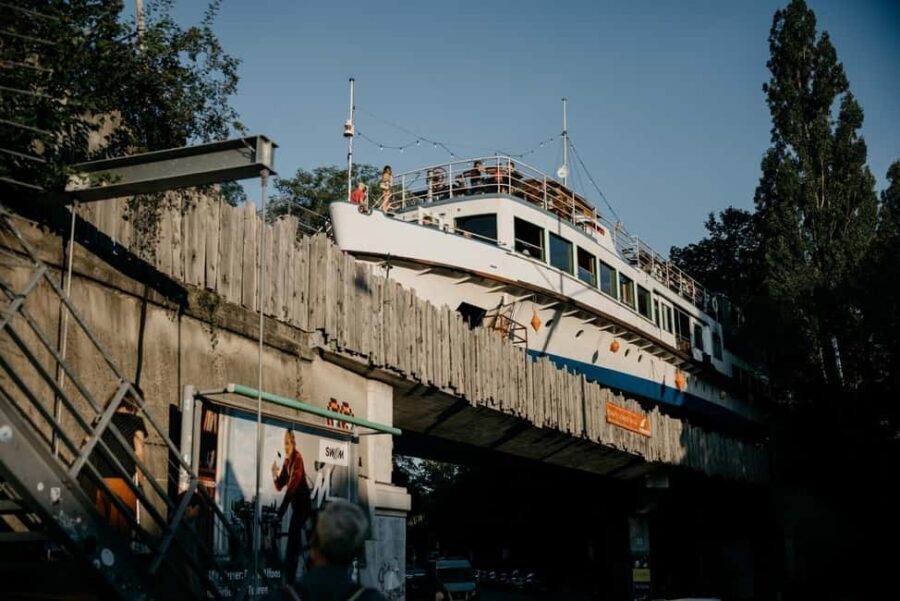 Create Street Art in Munich's Creative Soul - Exploring Munich’s Hidden Artistic Corners