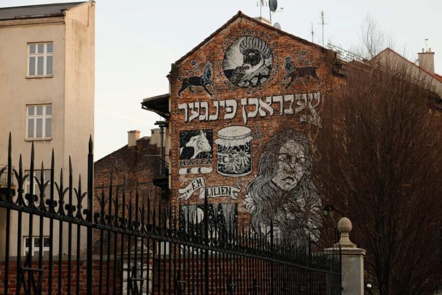 Criminal Kazimierz: In the Footsteps of the Krakow's Vampire - Uncovering the Poisoned Beer and Early Twisted Experiments
