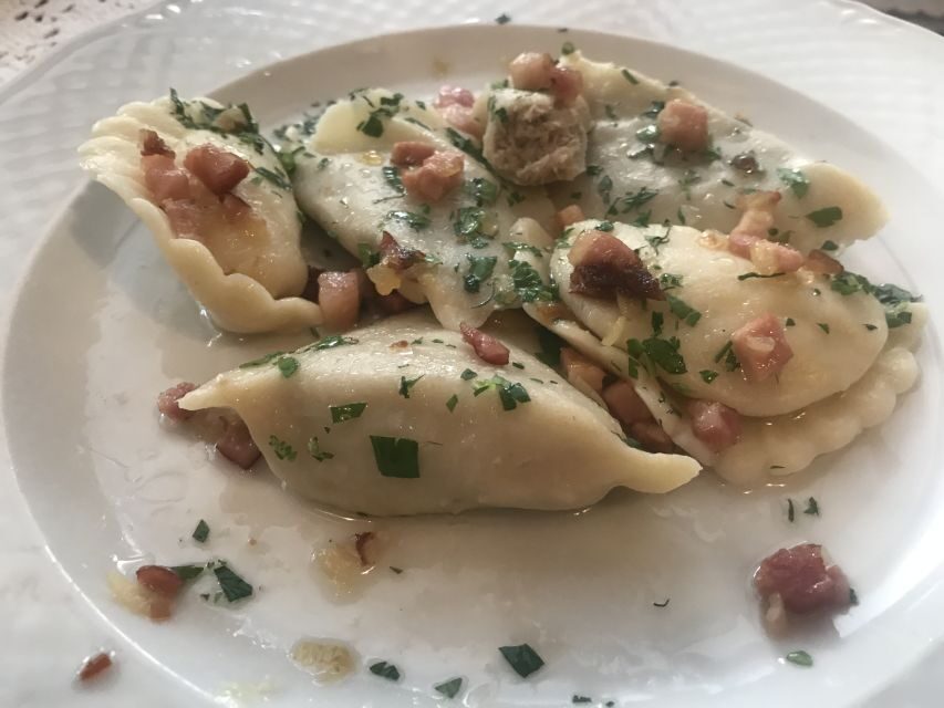 DAILY Warsaw Traditional Food Tasting & Guided Old Town Tour - A Closer Look at the Itinerary