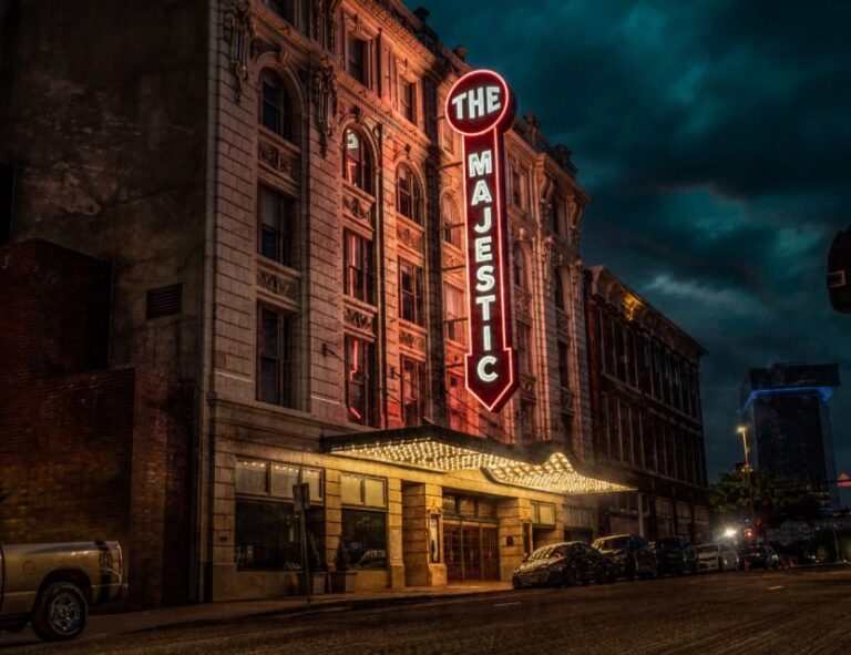 Dallas: Historic West End Ghost Walking Tour - What Makes This Tour Stand Out?