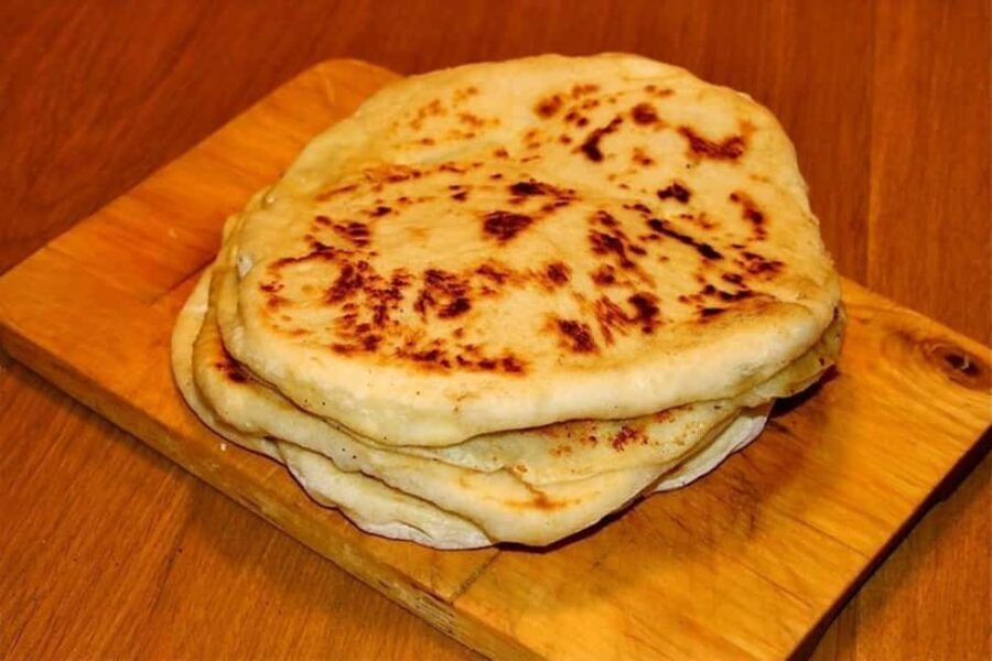 Discover Oradea - Walking Tour with Local Food Tasting - A Practical Look at the Tour Experience