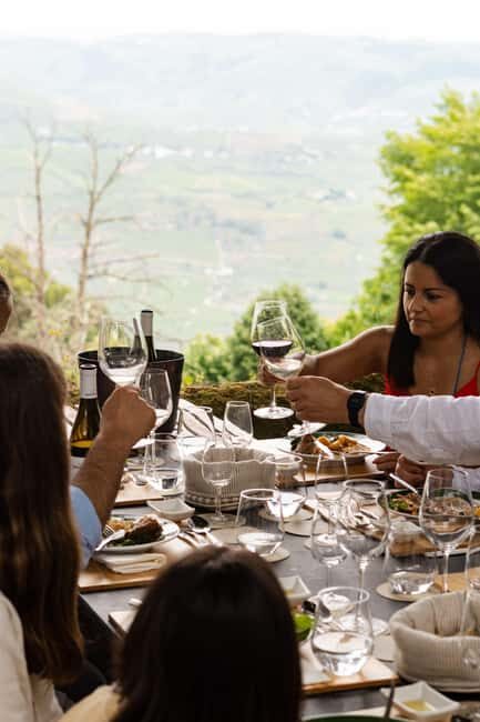 Douro Valley: Sensory Experience in the Douro: Wines, Olive Oil, and History - The Experience Beyond the Tasting: Relaxation and Reflection