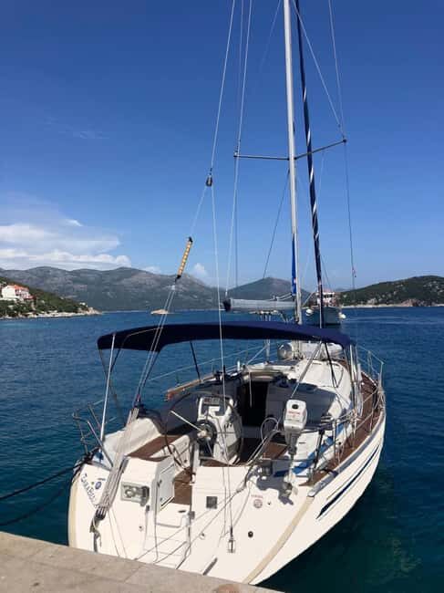 Dubrovnik : Private Sunset tour on a yacht around Dubrovnik - Who Should Consider This Tour?