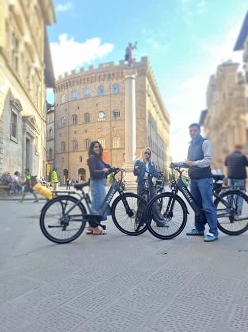 E-bike tour with Florentine tour guide, toast included - The Itinerary and Stops
