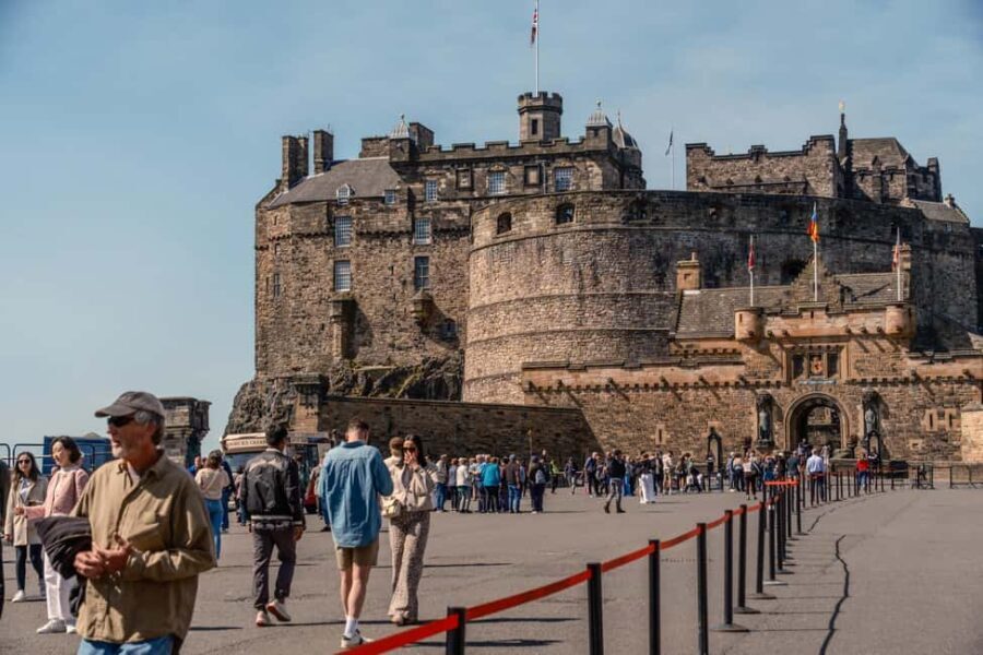Edinburgh Castle Tickets & Tour - Scottish Guide In a Kilt - The Value Proposition