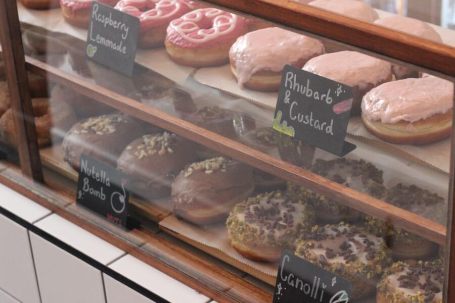 Edinburgh: Holiday Donut Adventure Tour - Practicalities & Tips for a Great Experience