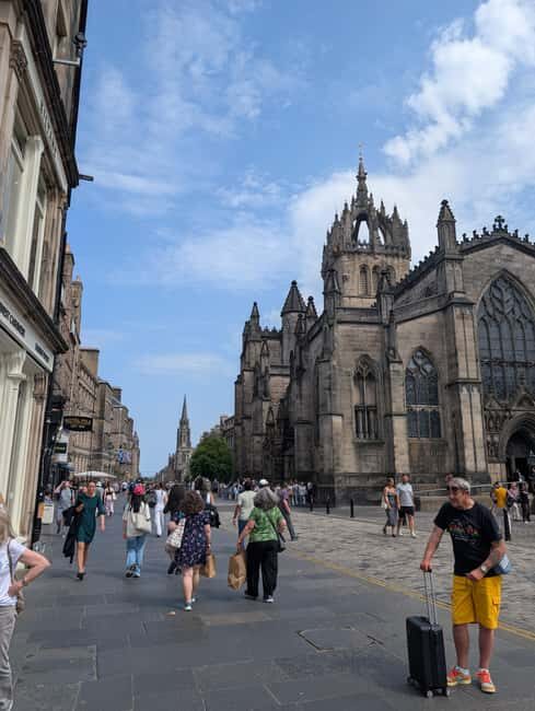 Edinburgh Old Town Walking Tour - What We Like and What To Consider