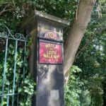 Edinburgh: Water of Leith Walking Tour with Art Historian - Short Detour to Dean Cemetery