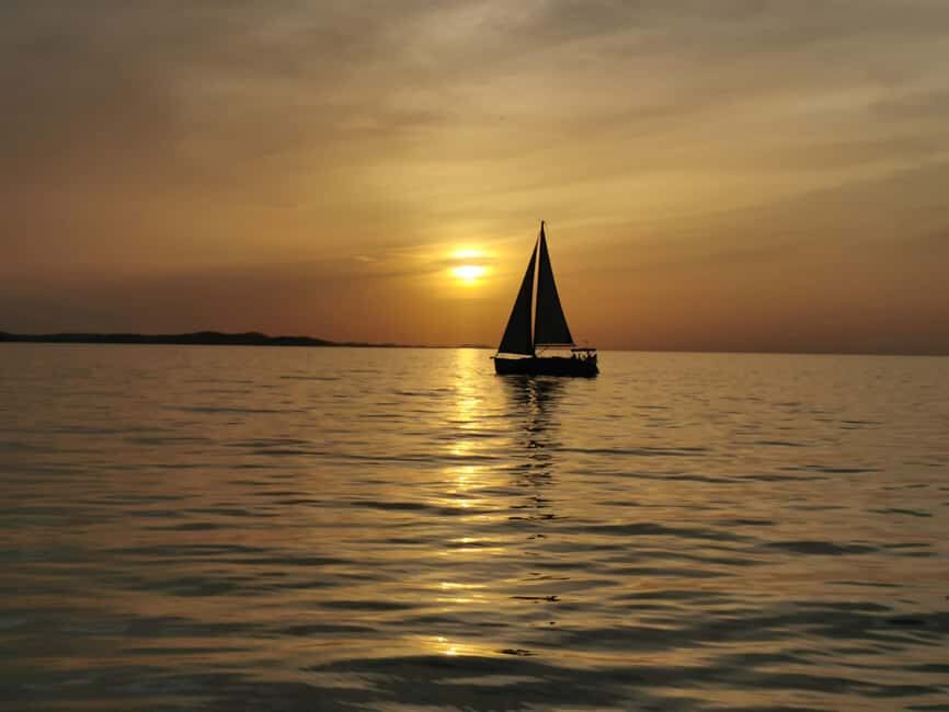 Elegant Sunset cruise under sails,large yacht,full comfort - Detailed Breakdown of the Experience