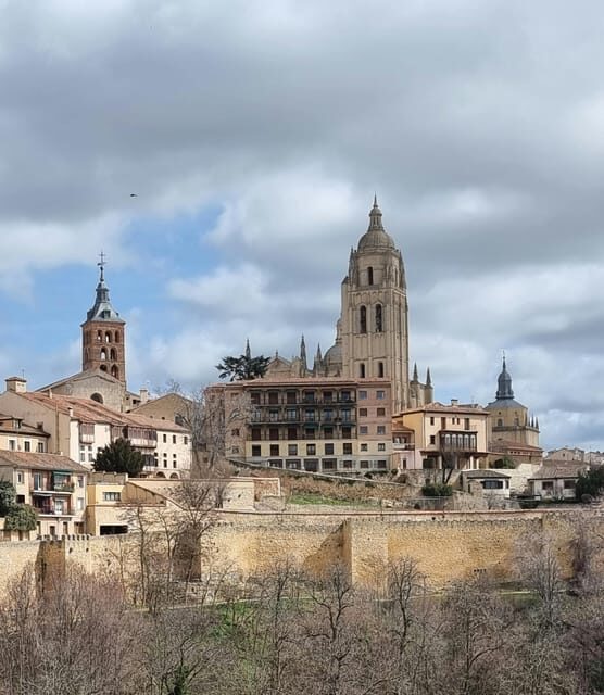 Escorial & Segovia: Private Minivan Tour from Madrid - Itinerary in Detail: From Monastery to Medieval Marvels