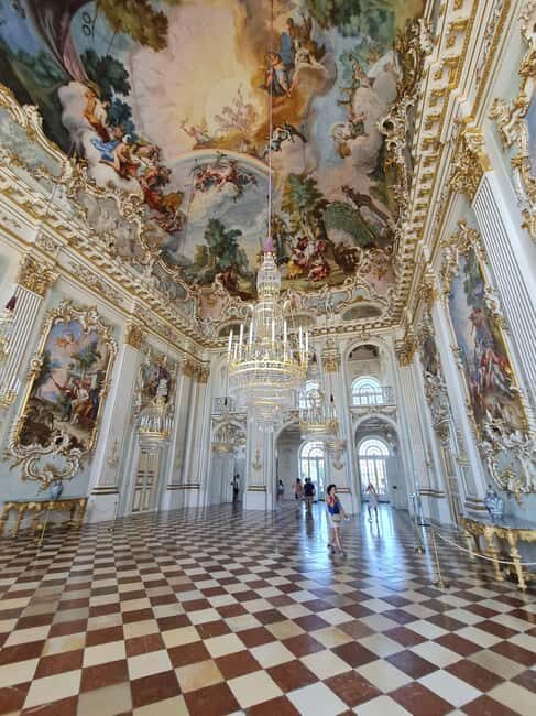 Explore Nymphenburg Palace with an Architect & Guide - A Deep Dive into the Experience