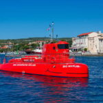 For Families: 45-minute Semi-submarine tours with a mermaid - Key Points