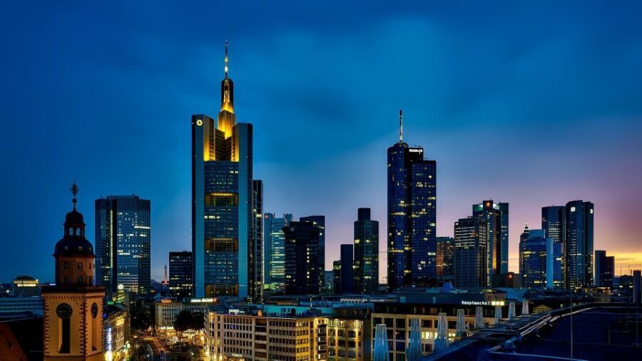 Frankfurt: Private Walking Tour with a Local - A Step-by-Step Look at the Experience