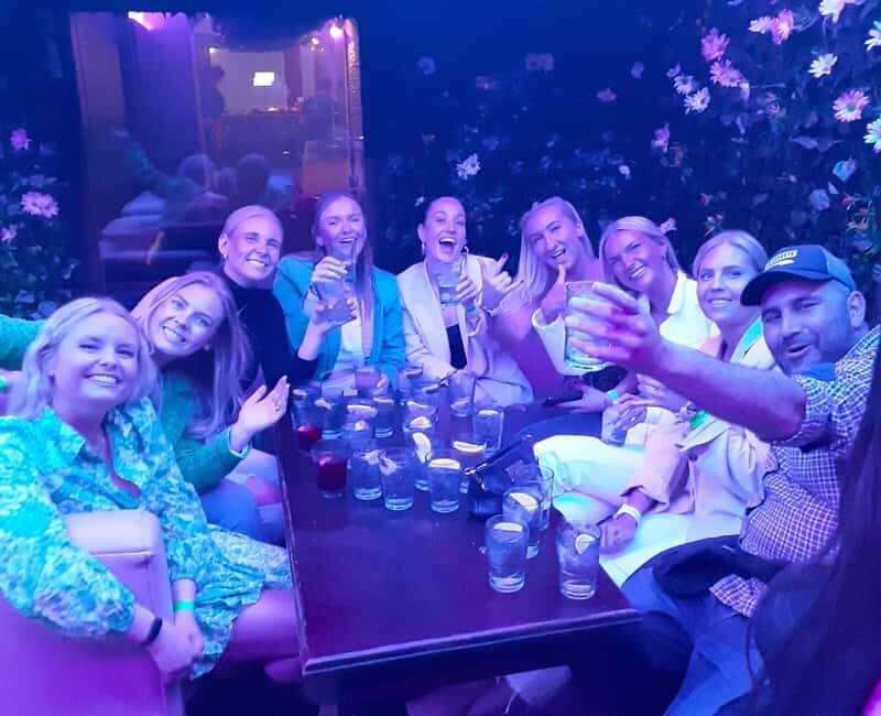 FREE pub Crawl with optional 1 hour open bar and 3 VIP clubs - The Real Experience: What You Can Expect