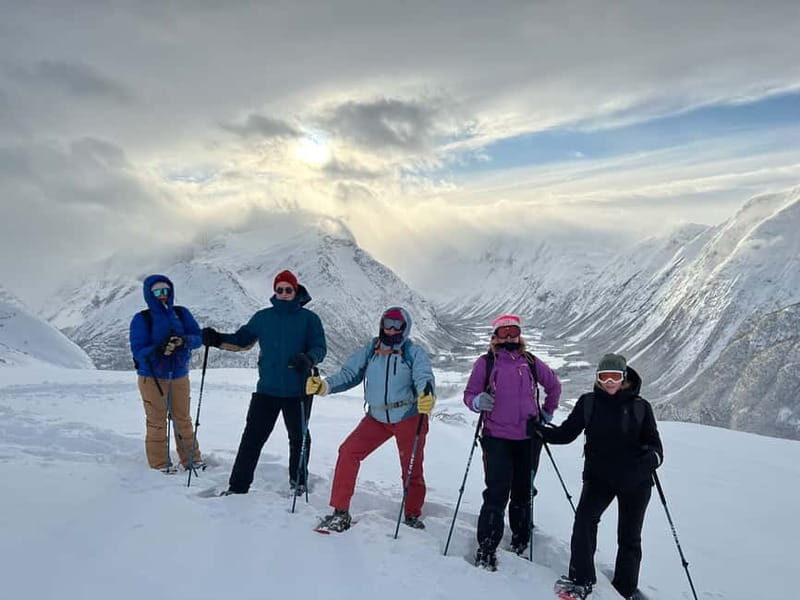 From Åndalsnes: Cable Car and Nesaksla Snowshoe Hike - An Authentic Norwegian Mountain Experience