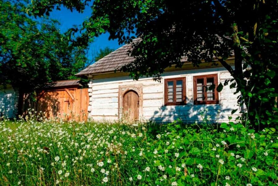 From Krakow: Tokarnia Ethnographic Park  Private Day Trip - Exploring Tokarnia: A Step Back in Time