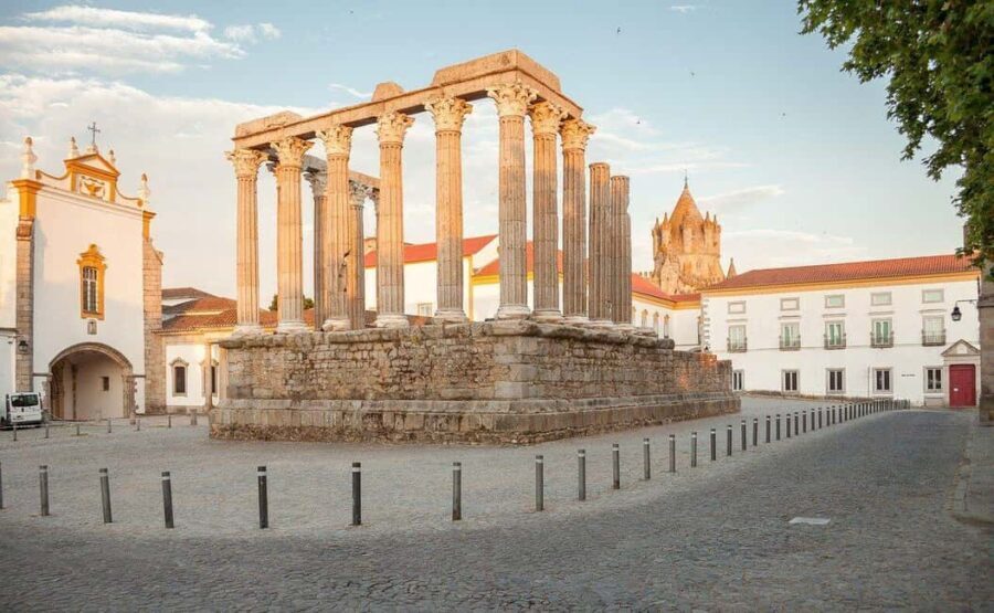 From Lisbon: Évora, Chapel of Bones & Cork Experience Tour - The Overall Experience and Practical Details