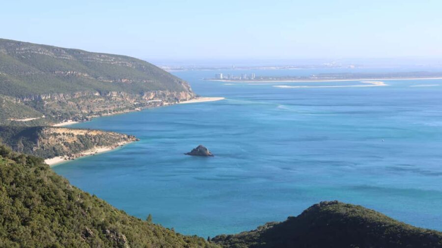 From Lisbon: Private Arrábida Natural Park with Wine Tasting - Small Group or Private Travel: A Personal Touch