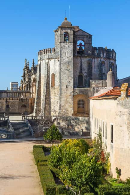From Lisbon: Private Knights Templar Castle & Tomar Day Trip - Exploring Tomar’s Medieval Charm