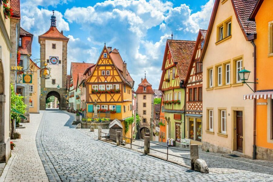 From Munich: Rothenburg and Romantic Road Day Trip by Bus - The Experience and Value