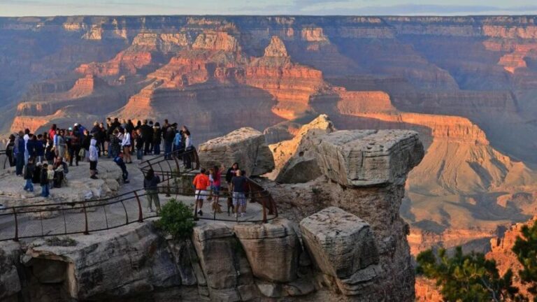 From Phoenix/Scottsdale: Day Tour to Sedona and Grand Canyon - Why This Tour Works Well