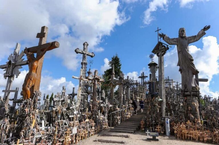 From Riga: Hill of Crosses & Jelgava Highlights - What This Tour Means for You
