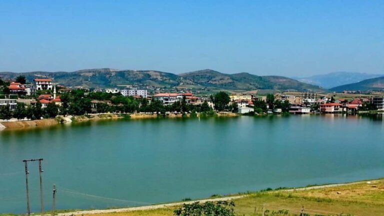 From TIRANA: Berat Full Day Tour with car - Exploring Berat: An Architectural Treasure Chest