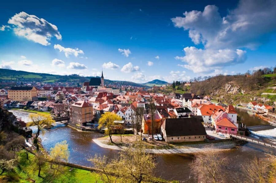From Vienna: Cesky Krumlov Small-Group Guided Day Trip - The Day Unfolds: A Step-by-Step Breakdown